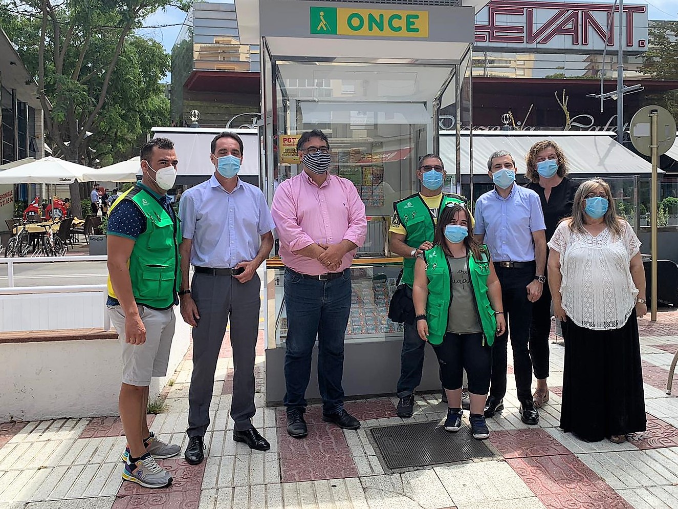 L'ONCE presenta a Platja d'Aro, el seu nou model de quiosc • Ràdio ...