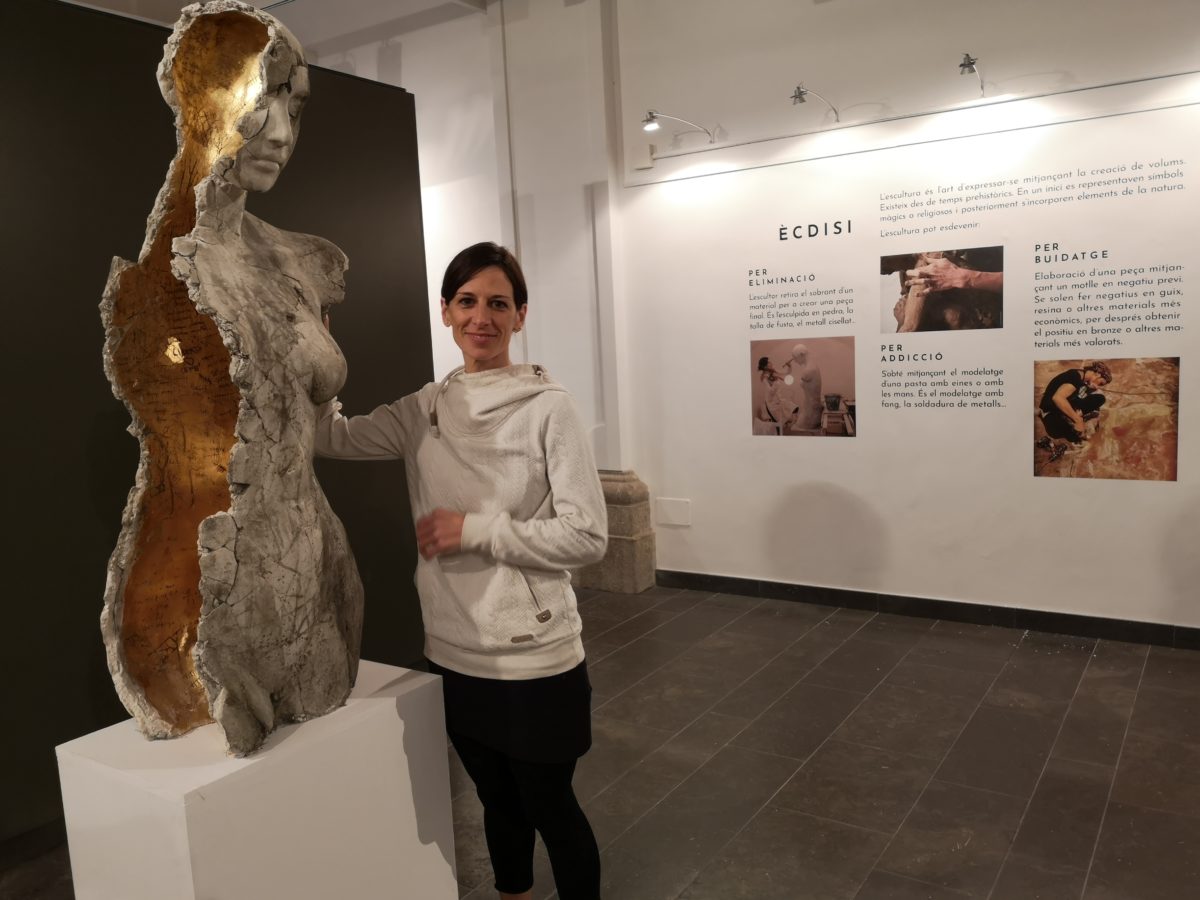 Tania Font: “A través de l’art m’agrada conversar amb els visitants de ...